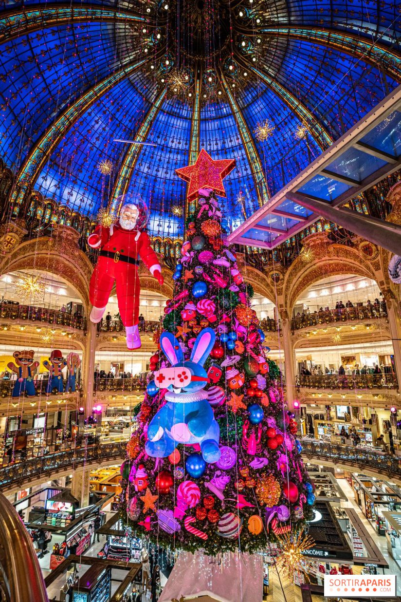 The Best Retail Christmas Displays from Around the World